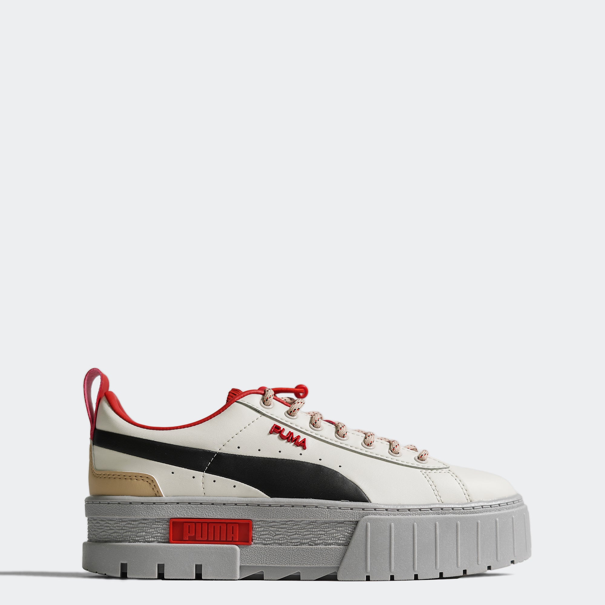 Women's PUMA Mayze Retro Grade Platform Shoes | Chicago City Sports
